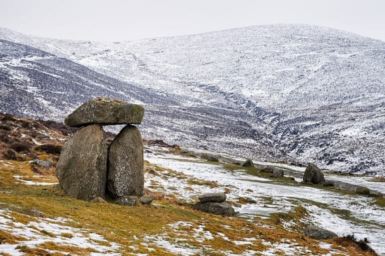 Ravensdale Dolmen - Irland Highlights
